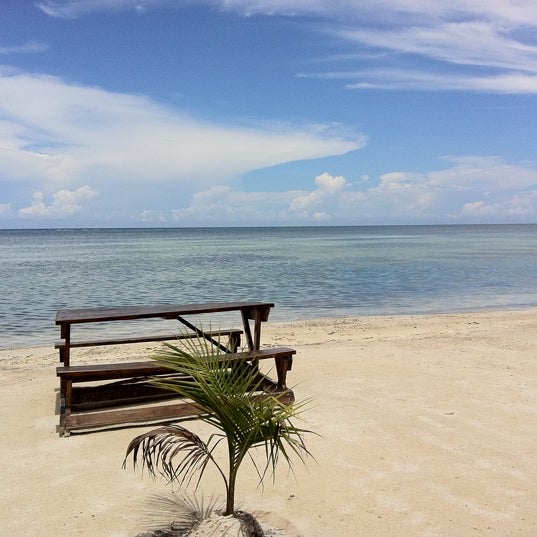 Chill-Out Hut Beach Bar & Grill - 15 tips from 270 visitors