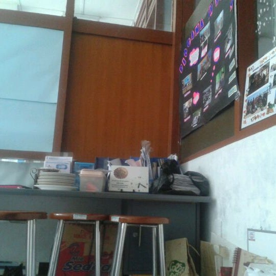 Pusat Informasi Obat Gadjah Mada Farmasi UGM - 1 tip from 1 visitor