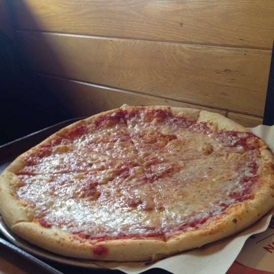 Papa Gino's (Now Closed) - Pizzeria in Melrose