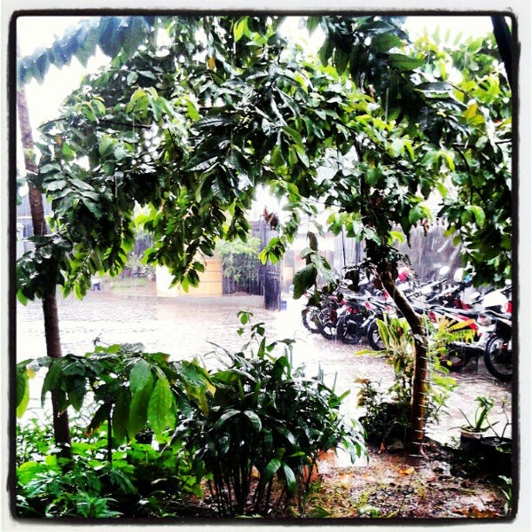 SMK Farmasi IKIFA - Structure