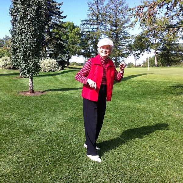 Rundle Park Golf Course - Golf Course in Edmonton