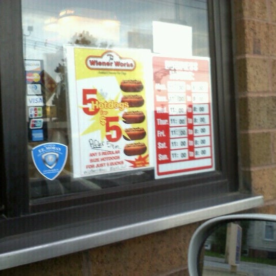 The Wiener Works - 1 tip from 68 visitors