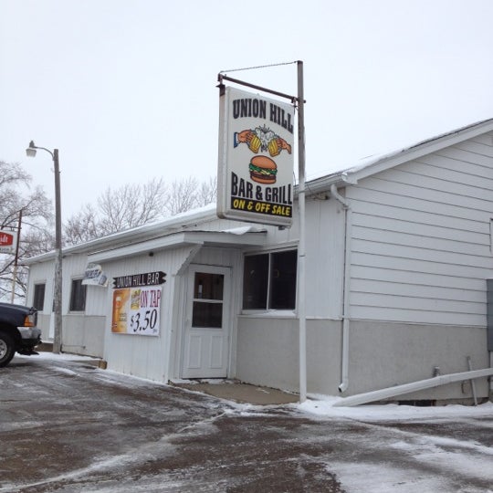 Photos at Union Hill Bar - 4 tips from 104 visitors