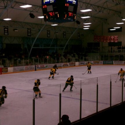 Calumet Colosseum - Hockey Arena