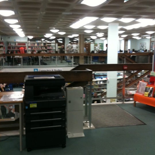 Bedford Central Library - 1 tip