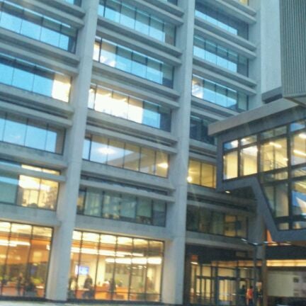 Benedum Hall - College Engineering Building in Pittsburgh