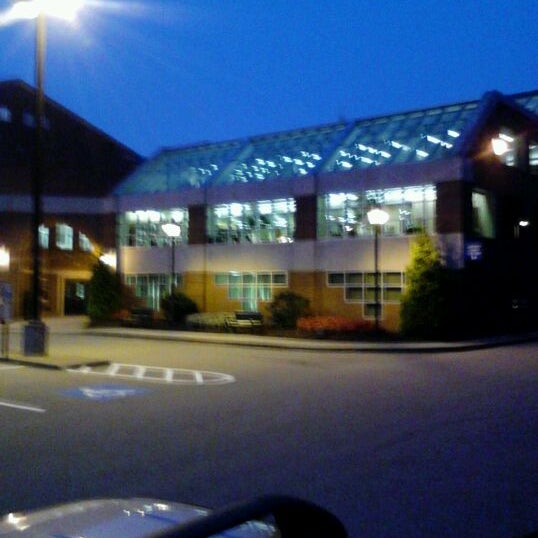 Upper St Clair Library - College Library in Upper Saint Clair