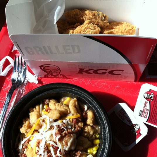 KFC - 2840 E Waterloo Rd