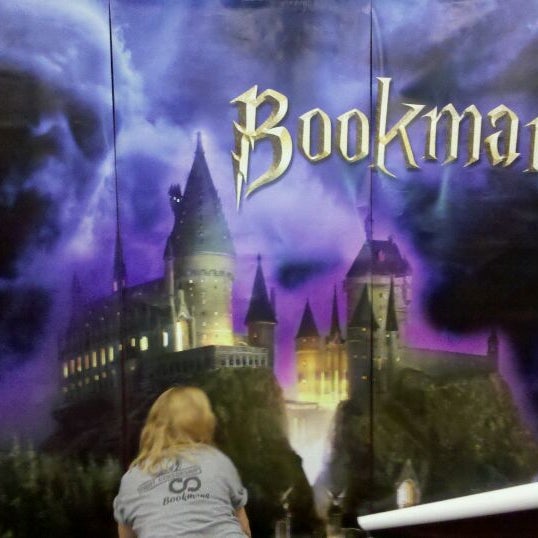 Bookmans - Bookstore