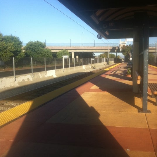 Photos at VTA Snell Lightrail Station - Light Rail Station in Blossom ...