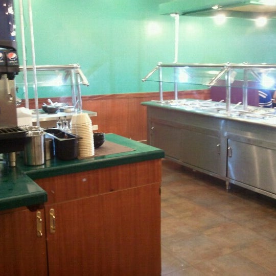 River China Buffet and Sushi Bar - Plaza Centro