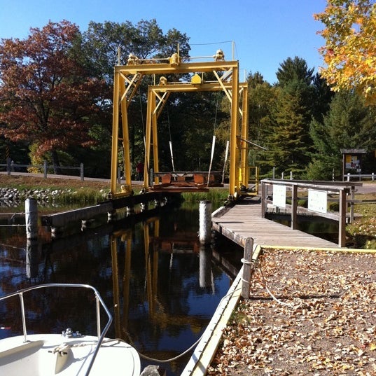 Burnt Rollway Dam - 2 tips