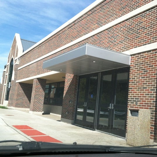 Photos at John Deere Middle School - Uptown Moline - 4 tips