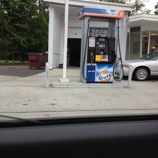 Mobil Gas Station - Fuel Station in Paramus