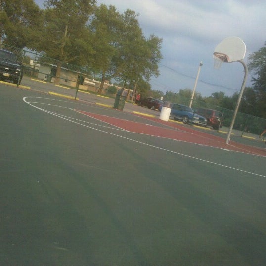 Robb Park - 23 visitors