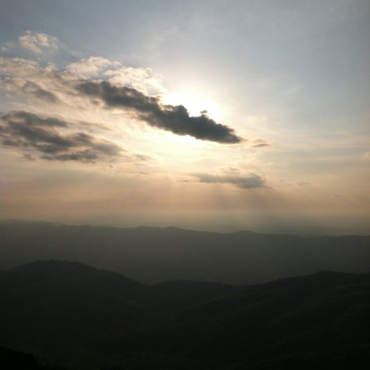 Sharp Top Summit - 3 tips