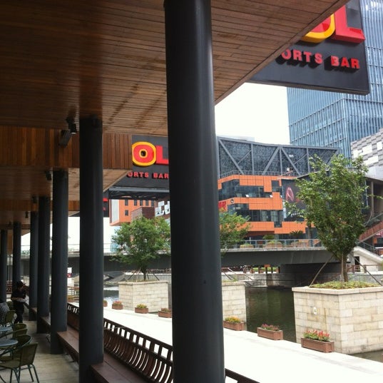 SOL Sports Bar - Sports Bar