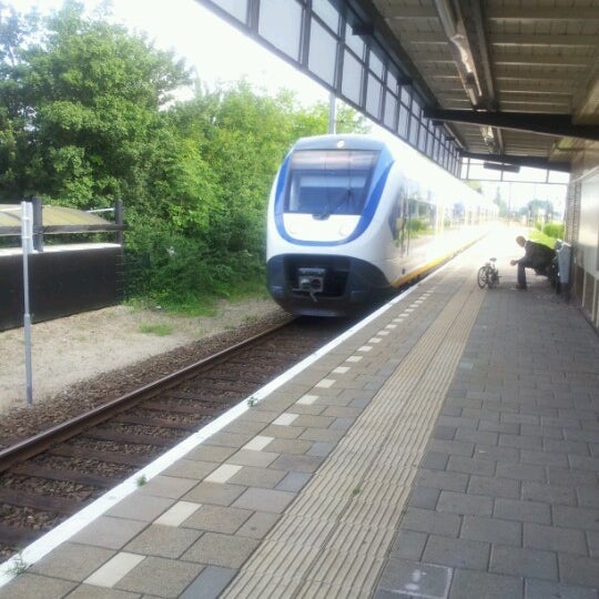 Photos at Station Zaandijk Zaanse Schans - 15 tips