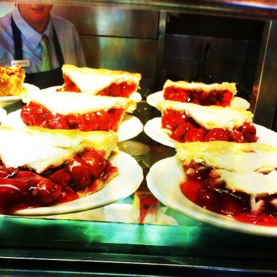 MCL Restaurant & Bakery - Castleton - 5520 Castleton Corner Ln