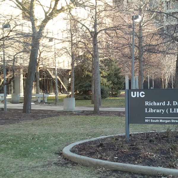 The Daley Grind UIC Library - College Library in University Village ...