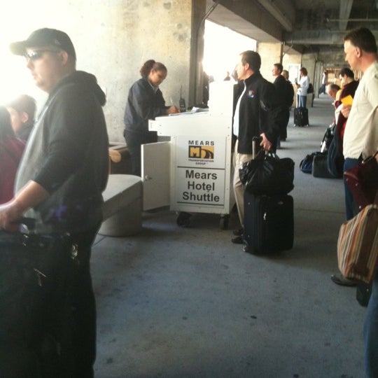 Mears Motor Shuttle Service - By RF - Bus Line in Orlando International ...