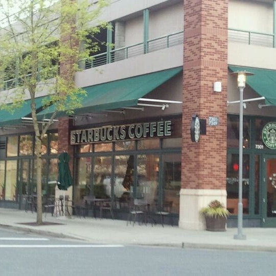 Starbucks (Now Closed) - Downtown Redmond - 5 tips from 1093 visitors
