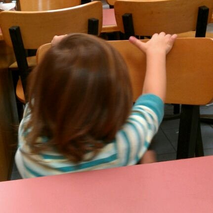 La Pizzeria - 114 Middle Neck Rd