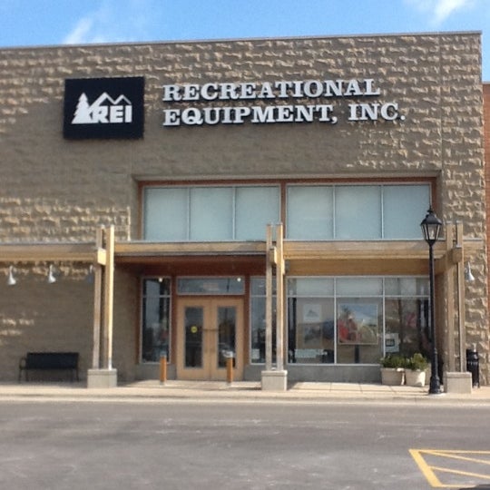 REI - Sporting Goods Retail