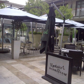 Atholl Square - Shopping Mall in Sandton