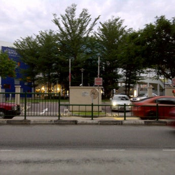 Photos at Tampines Meridian Junior College - Pasir Ris - 21 Pasir Ris St 71