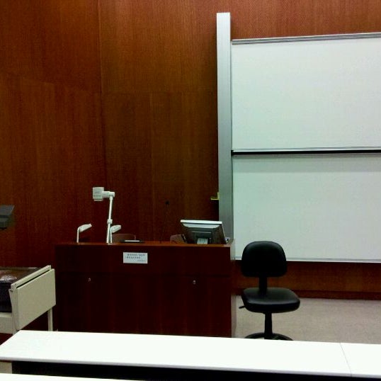 Lady Shaw Building 邵逸夫夫人樓 - 1 tip from 46 visitors