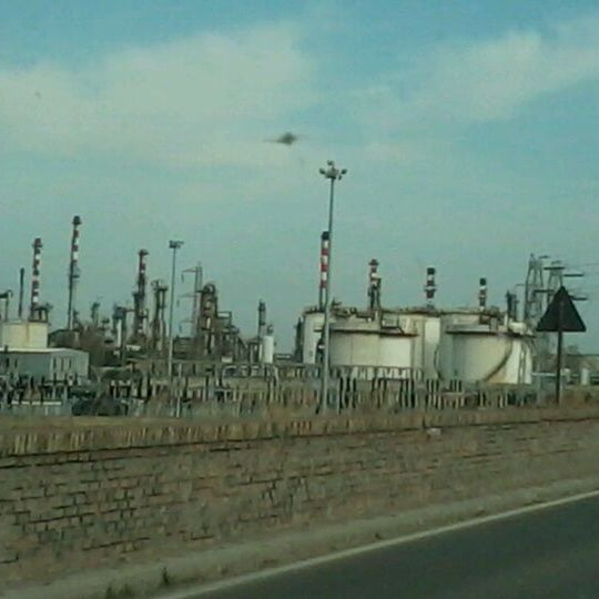 Api - Raffineria di Falconara Marittima - Factory in Falconara Marittima