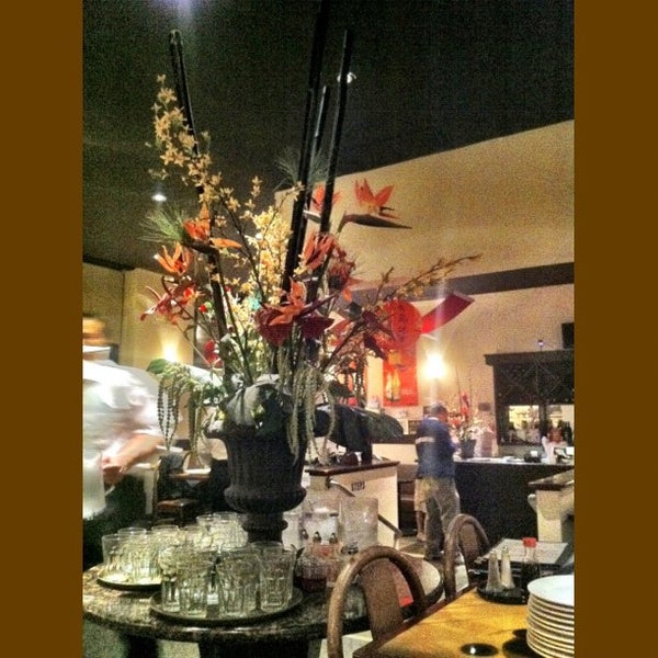 Holly's Mandarin - Chinese Restaurant in Piedmont Avenue