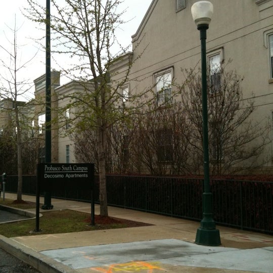 UTC Decosimo Dorms - College Residence Hall in Martin Luther King