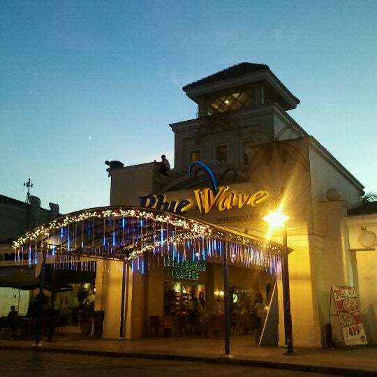 Blue Wave at Metropolitan Park (Now Closed) - Barangay 76 - Pasay ...