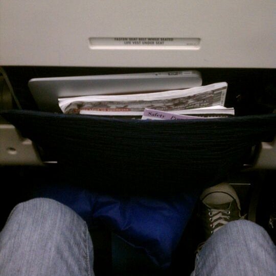 United Airlines Flight 907 - Plane