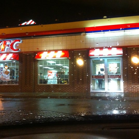 KFC (Now Closed) - 6311 S 27th St