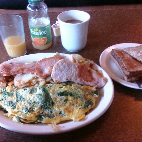 John's Restaurant - Diner in Sarnia