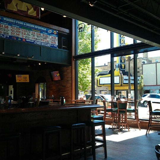 The Library Bar & Grill (Now Closed) - Bar in Dinkytown