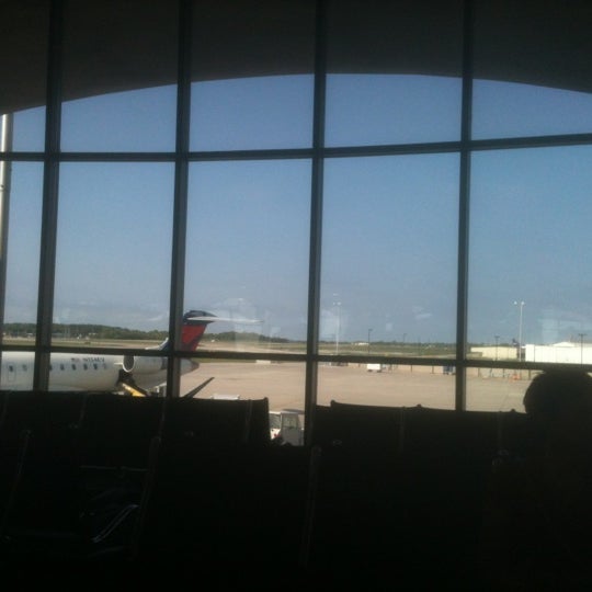 Gate E68 (Now Closed) - Mitchell Field - Concourse E
