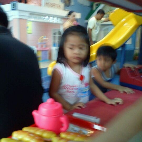 Dave's Fun House - Arts and Entertainment in Pasay