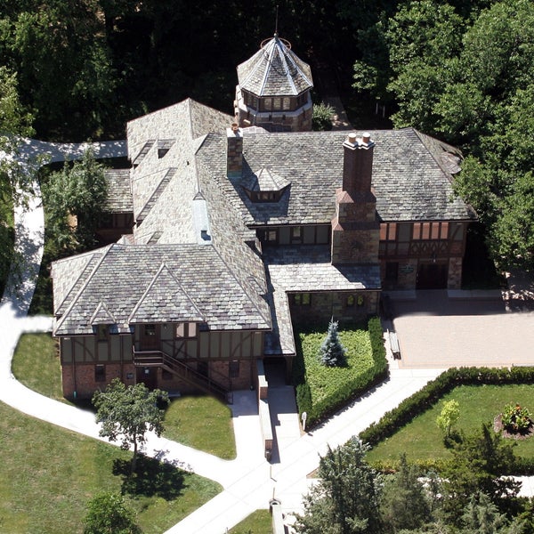 Mullarkey Hall - LIU Post Admissions - College Administrative Building