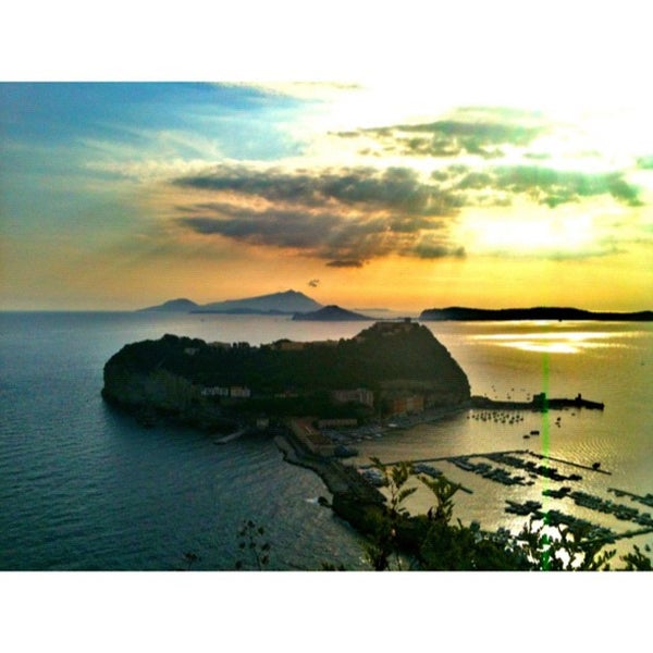Isola di Nisida - Nisida Island - Other Great Outdoors in Napoli