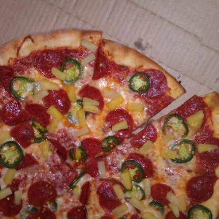 Cosmo's Pizza - Central Denver - 550 Grant St