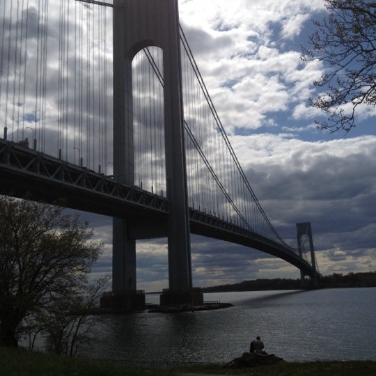 Shore Road Park - Park in Brooklyn