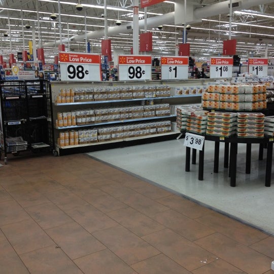 Walmart Supercenter - Rochester - 35 tips