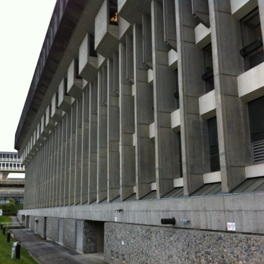 W.A.C. Bennett Library - Burnaby Mountain - Burnaby, BC