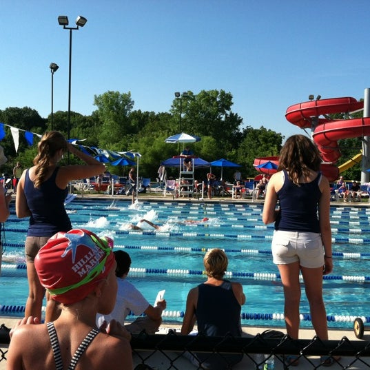 Hilliard Family Aquatic Center - Swimming Pool