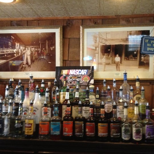 Jacks Bar & Grill - 6 tips