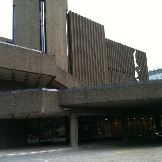 Odenak (Dream LeBreton) [665 Albert St] | 105+120m | 31+36f | U/C ...